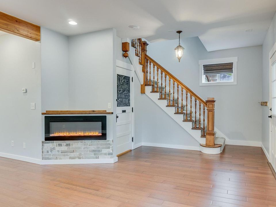 118 E Frederick St, Rhinelander, WI 54501 | Zillow