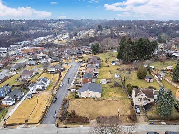 2702 Tarbell St, Pittsburgh, PA 15226 | Zillow
