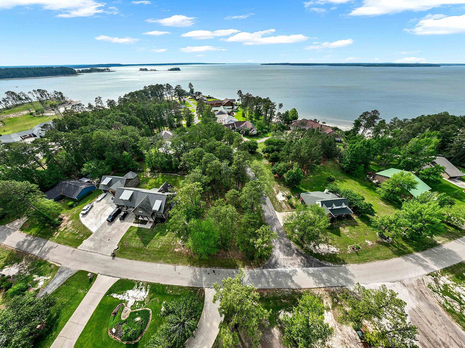 33386-33387 Beachrock Dr, Brookeland, TX 75931 | MLS #4210155 | Zillow