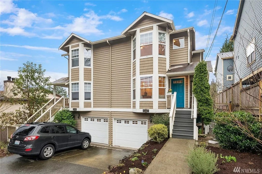 1227 NE 135th St, Seattle, WA 98125 | Zillow