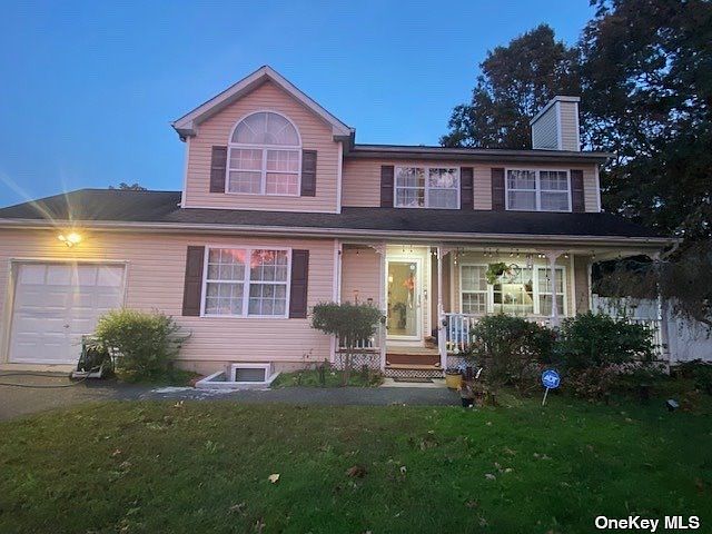 6 13th Street, Selden, NY 11784 | MLS #3534201 | Zillow