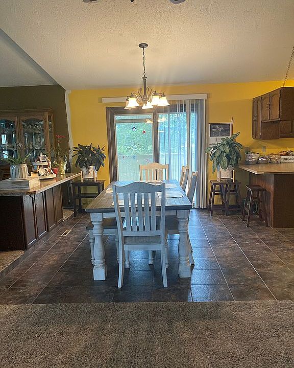 206 S Oak Ave, Presho, SD 57568 | Zillow