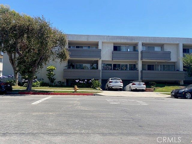 5300 Fairview Blvd APT 5, Los Angeles, CA 90056 | Zillow