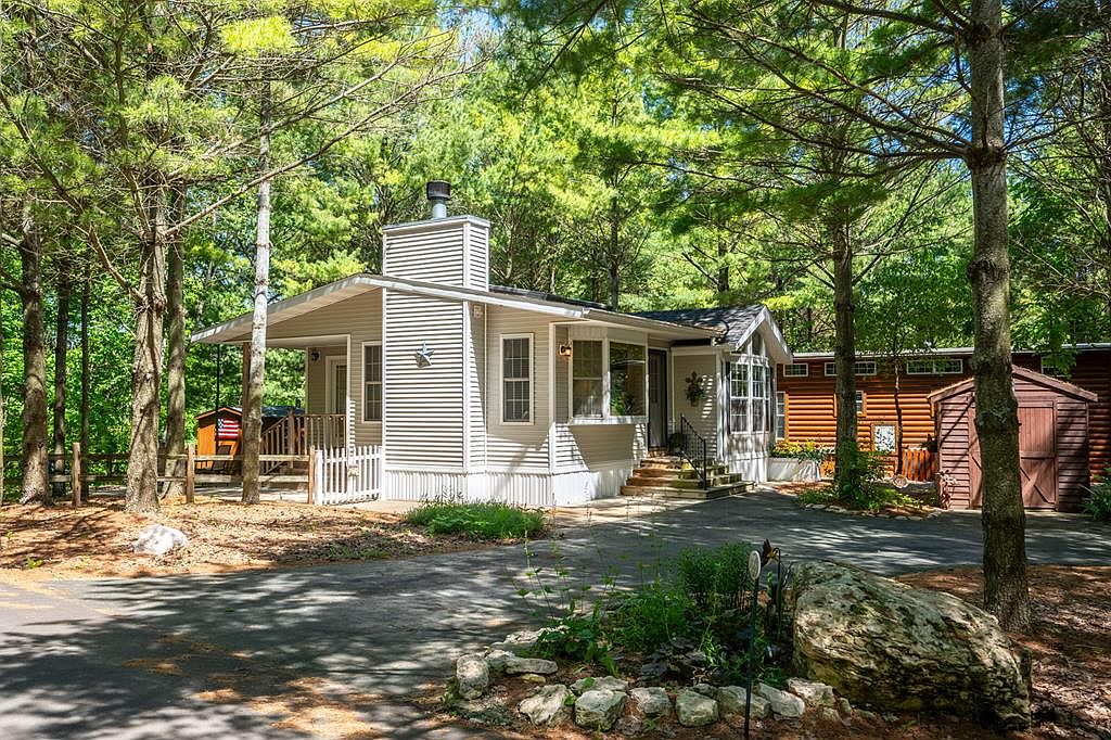 4286 Harbor School Road Town #256, Egg Harbor, WI 54209 | Zillow