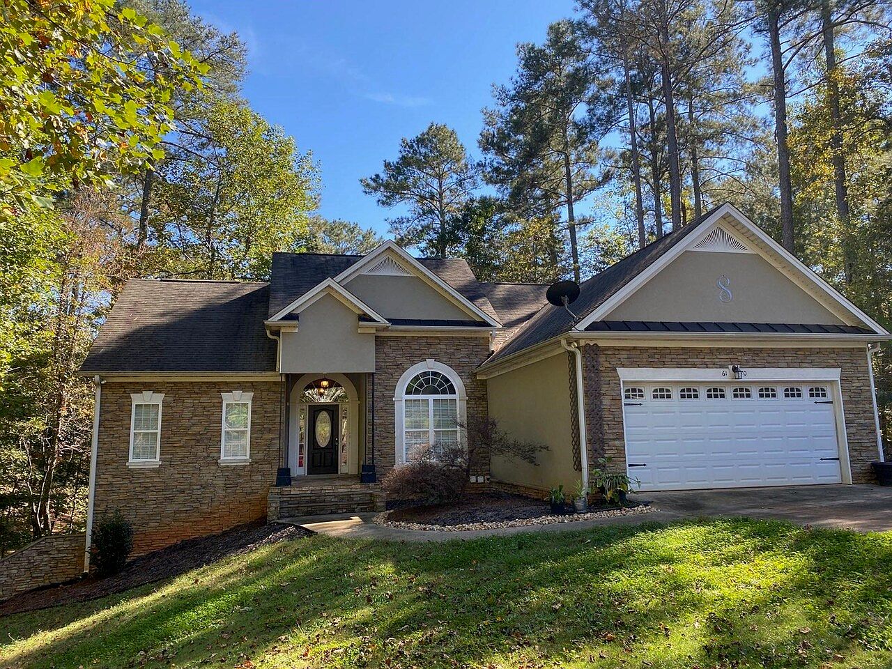 6170 Wayfarer Dr, Villa Rica, GA 30180 | Zillow