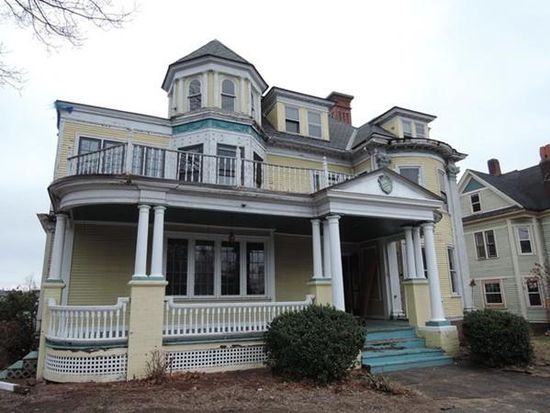 37 George St, Springfield, MA 01105 | Zillow