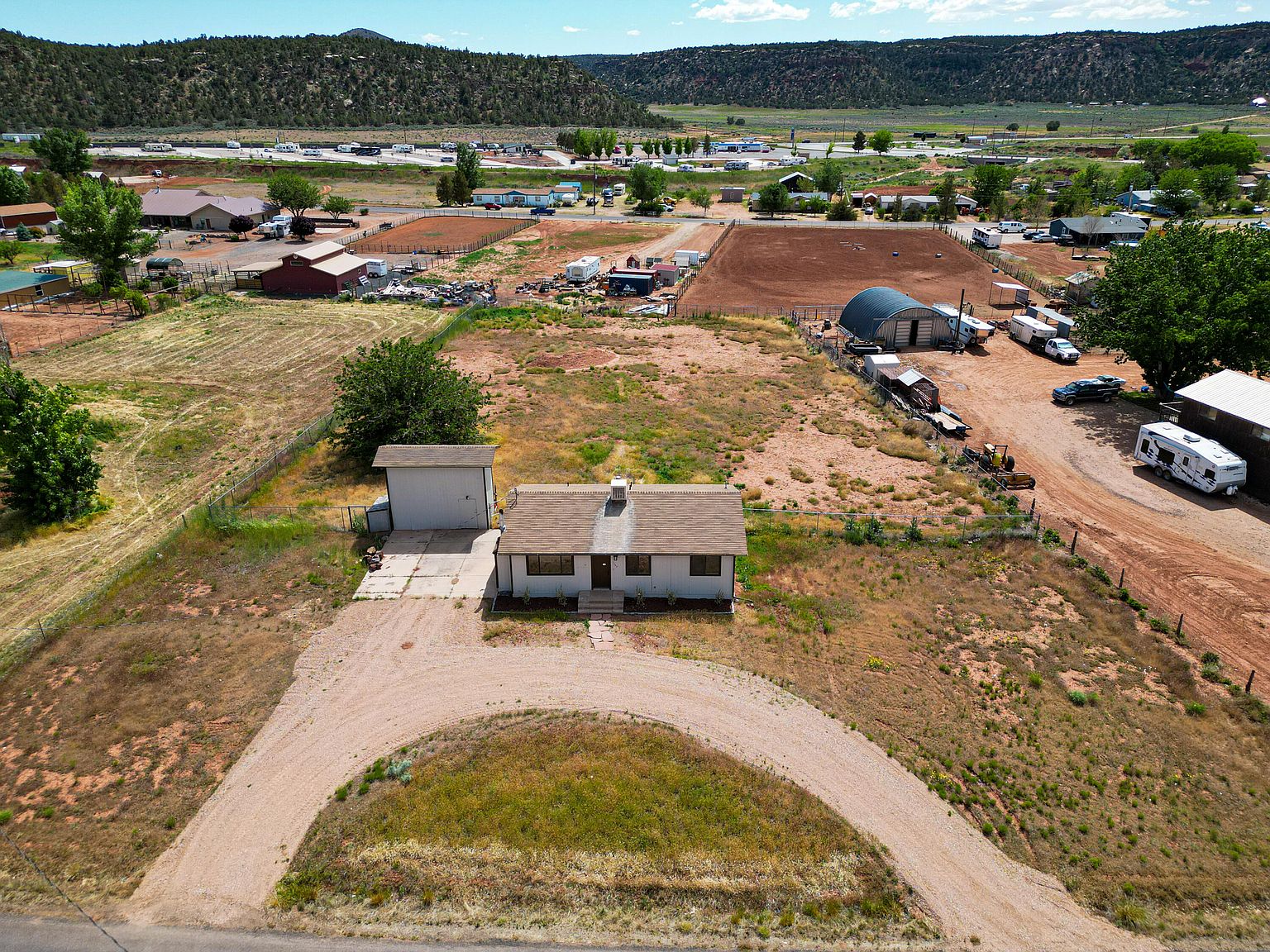 1493 N Rome Way, Apple Valley, UT 84737 | Zillow