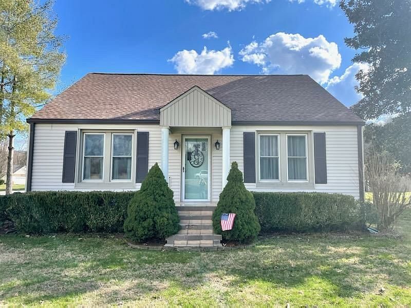 1701 Industrial Loop Rd, Pulaski, TN 38478 | MLS #2628622 | Zillow