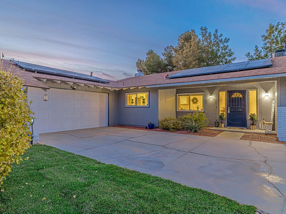 43813 Halcom Ave, Lancaster, CA 93536 | Zillow