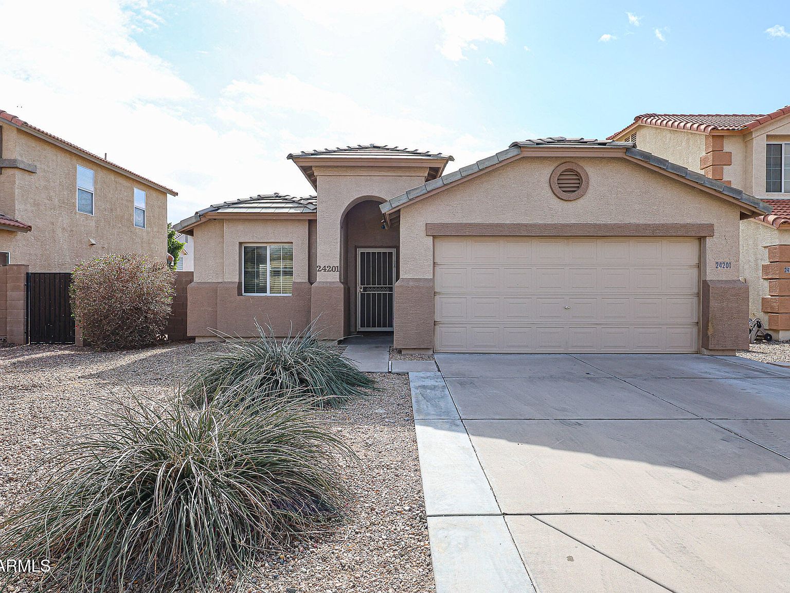 24201 W Lasso Ln, Buckeye, AZ 85326 | Zillow