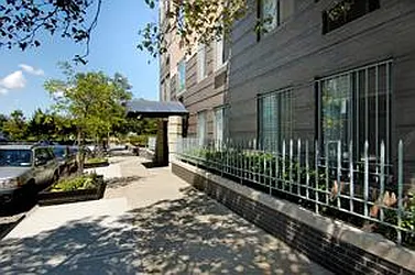 167 Perry Street #1R in West Village, Manhattan | StreetEasy