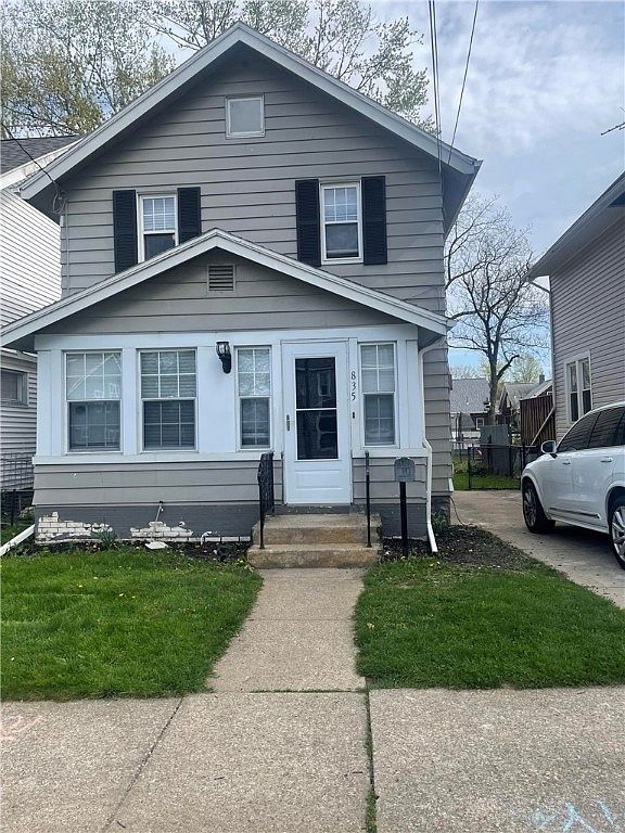 835 E 29th St, Erie, PA 16504 | Zillow