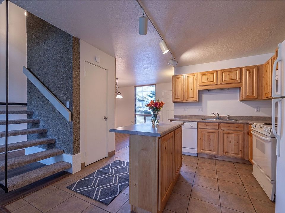 340 Straight Creek Dr APT 203, Dillon, CO 80435 | Zillow