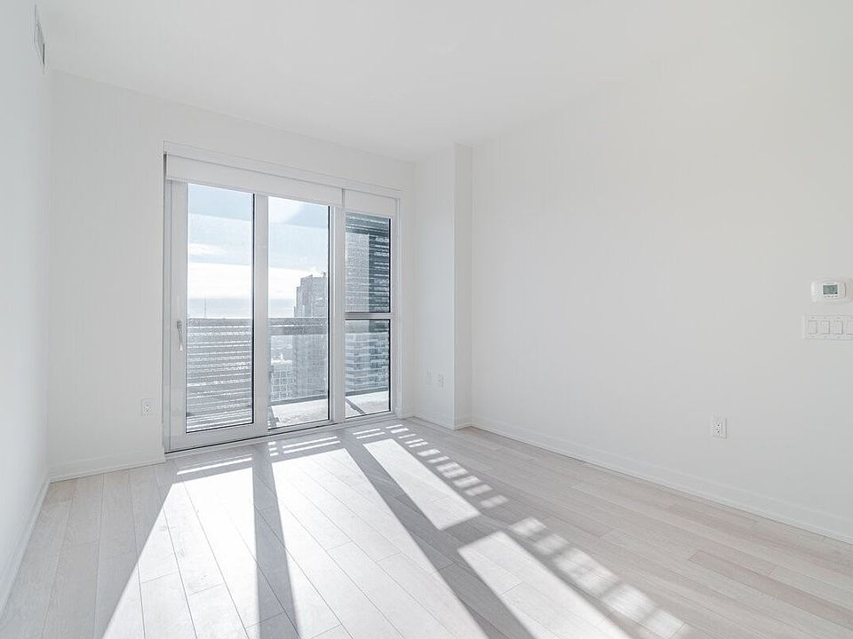 39 Roehampton Ave Toronto, ON, M4P1P9 - Apartments for Rent | Zillow