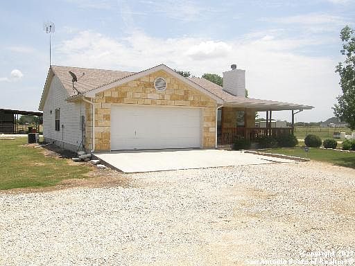 6200 Huber Rd, Seguin, TX 78155 | Zillow