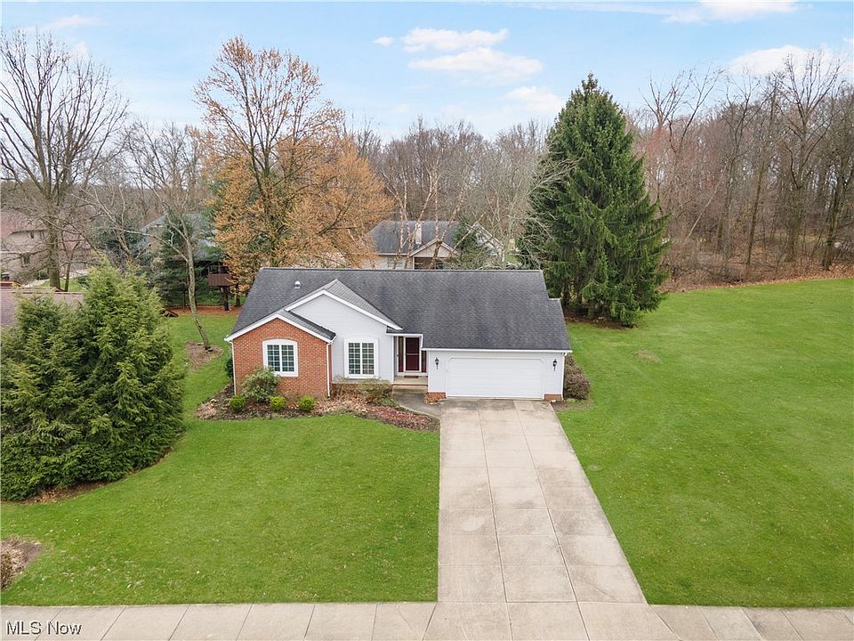 760 Austin Dr, Barberton, OH 44203 | Zillow