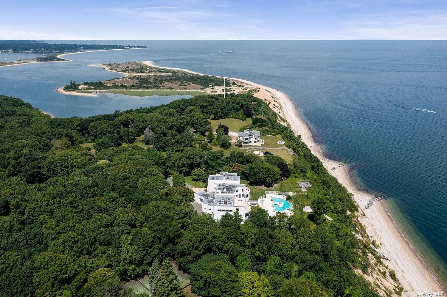 157 Cliff Rd, Port Jefferson, NY 11777 | Zillow