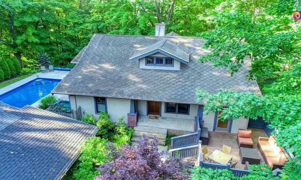 345 Hoffman St, Saugatuck, MI 49453 | Zillow 345 Hoffman St, Saugatuck, MI 49453 | Zillow