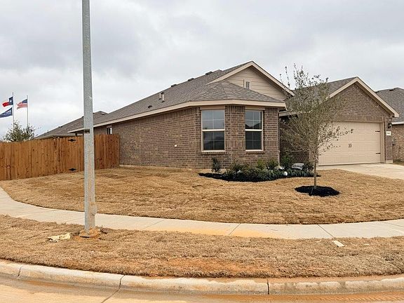 560 Arroyo Dr, Cleburne, TX 76033 | MLS #21151640 | Zillow