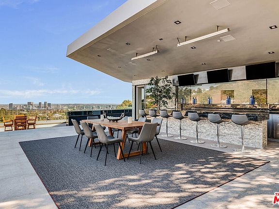 10979 Chalon Rd, Los Angeles, CA 90077 | MLS #22-125456 | Zillow