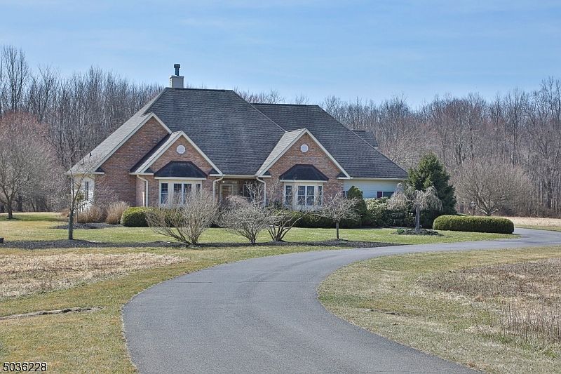 77 Airport Rd, Pittstown, NJ 08867 | Zillow