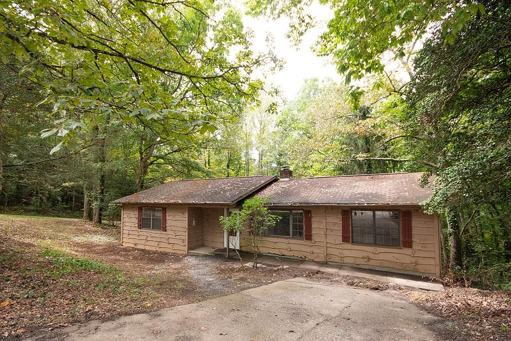 16 Stonebrook Dr, Franklin, NC 28734 | Zillow