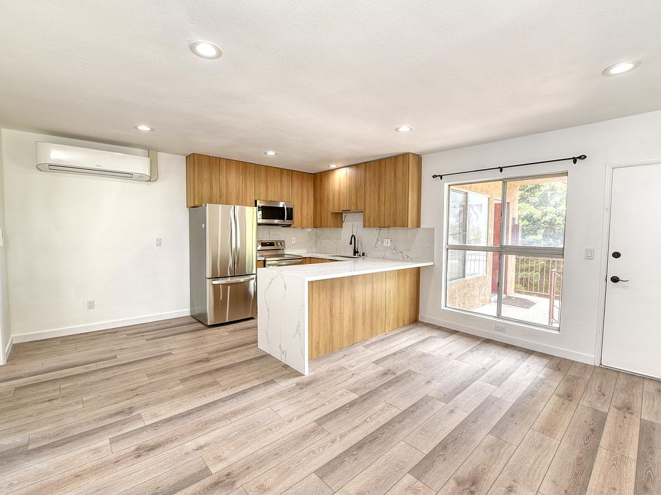 4417 McClintock St APT 7, San Diego, CA 92116 | Zillow