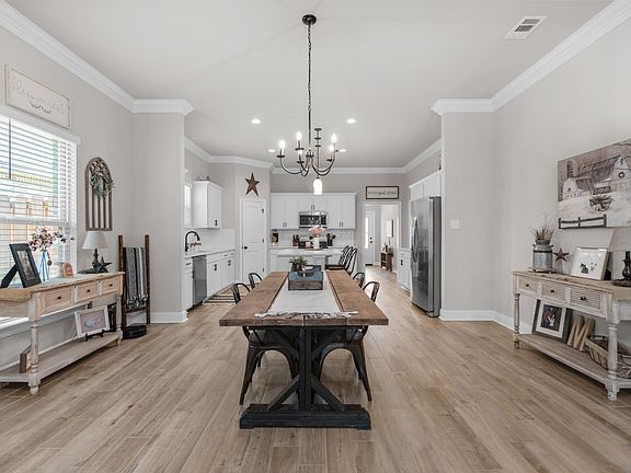 10 Cozy Cv, Freeport, FL 32439 | Zillow