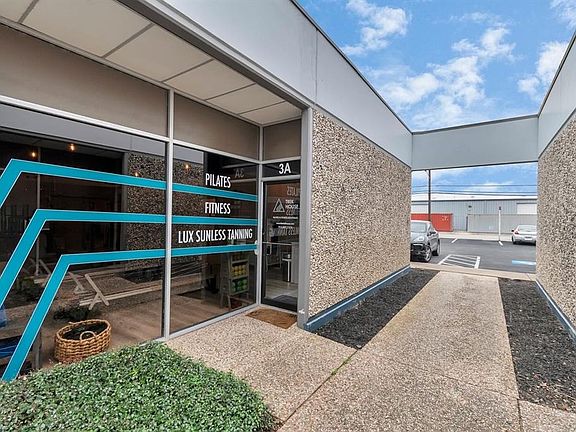 5250 Gulfton St SUITE 3A, Houston, TX 77081 | Zillow