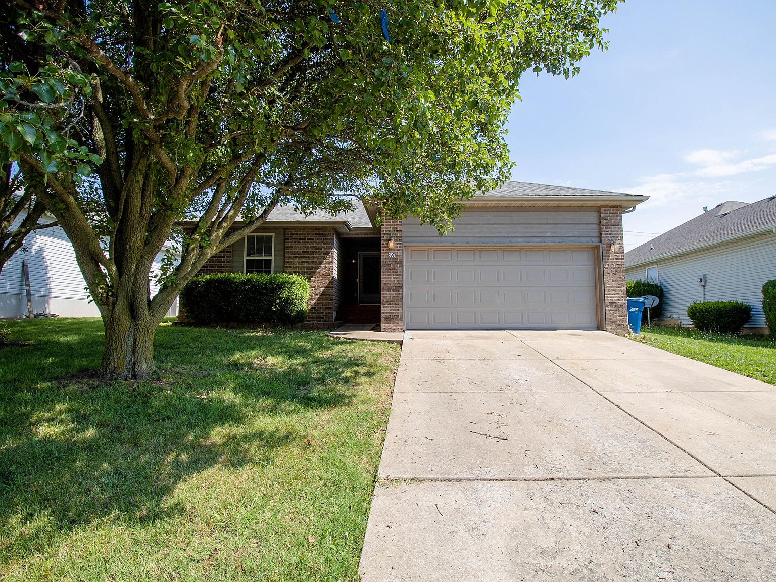 891 West Butterfield Drive, Nixa, MO 65714 | MLS #60246130 | Zillow
