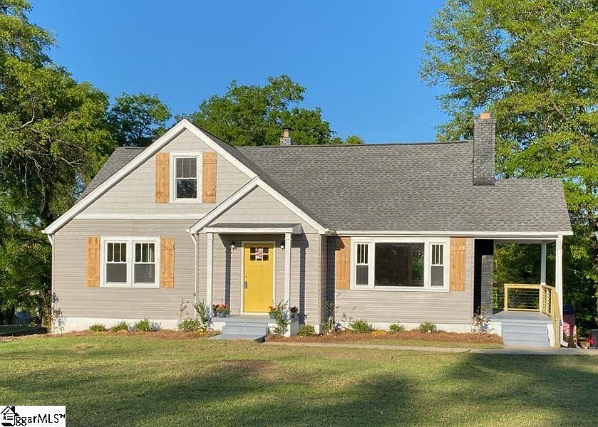300 Tryon St, Greer, SC 29651 | Zillow