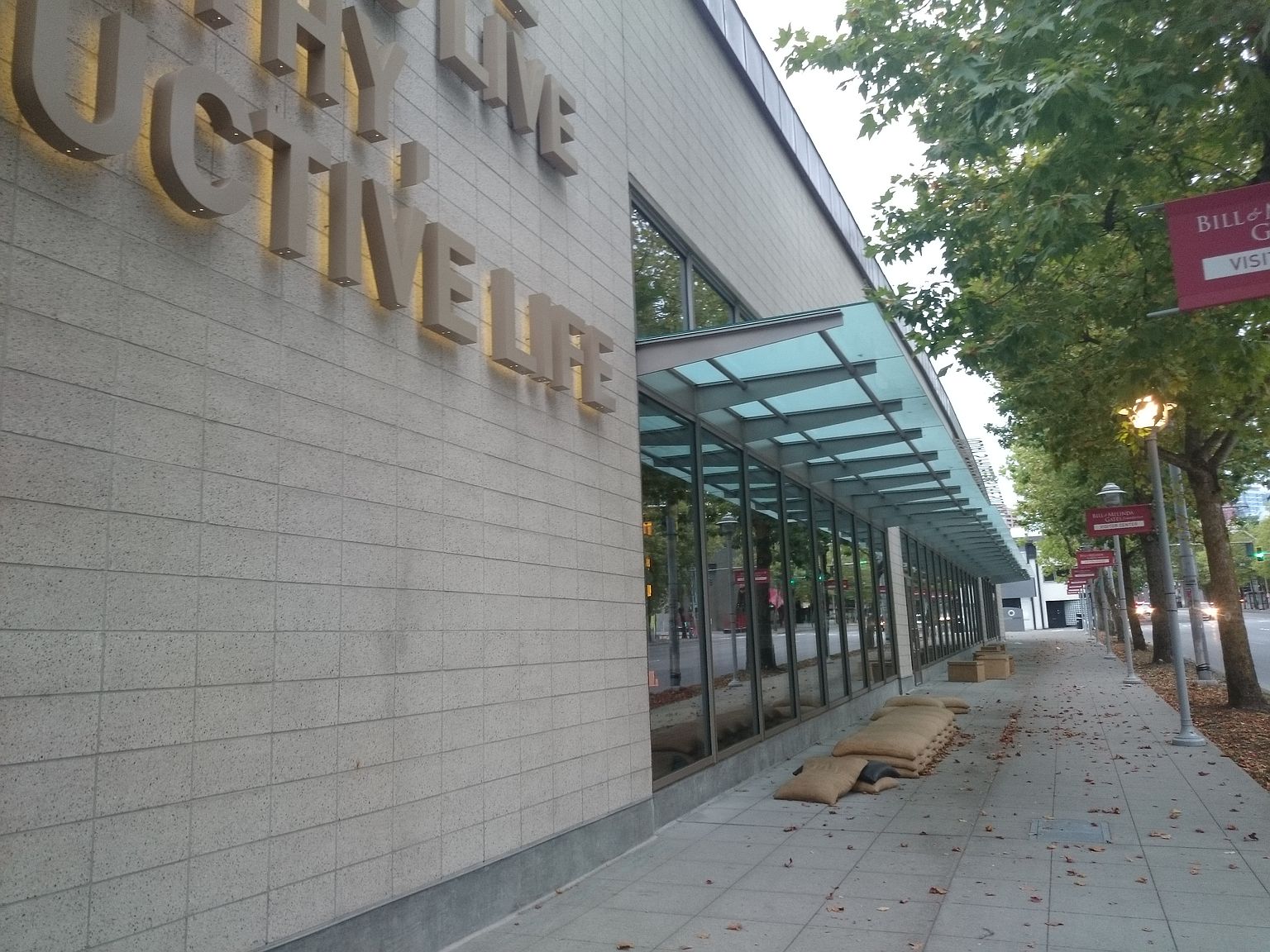 500 5th Ave N, Seattle, WA 98109 | Zillow