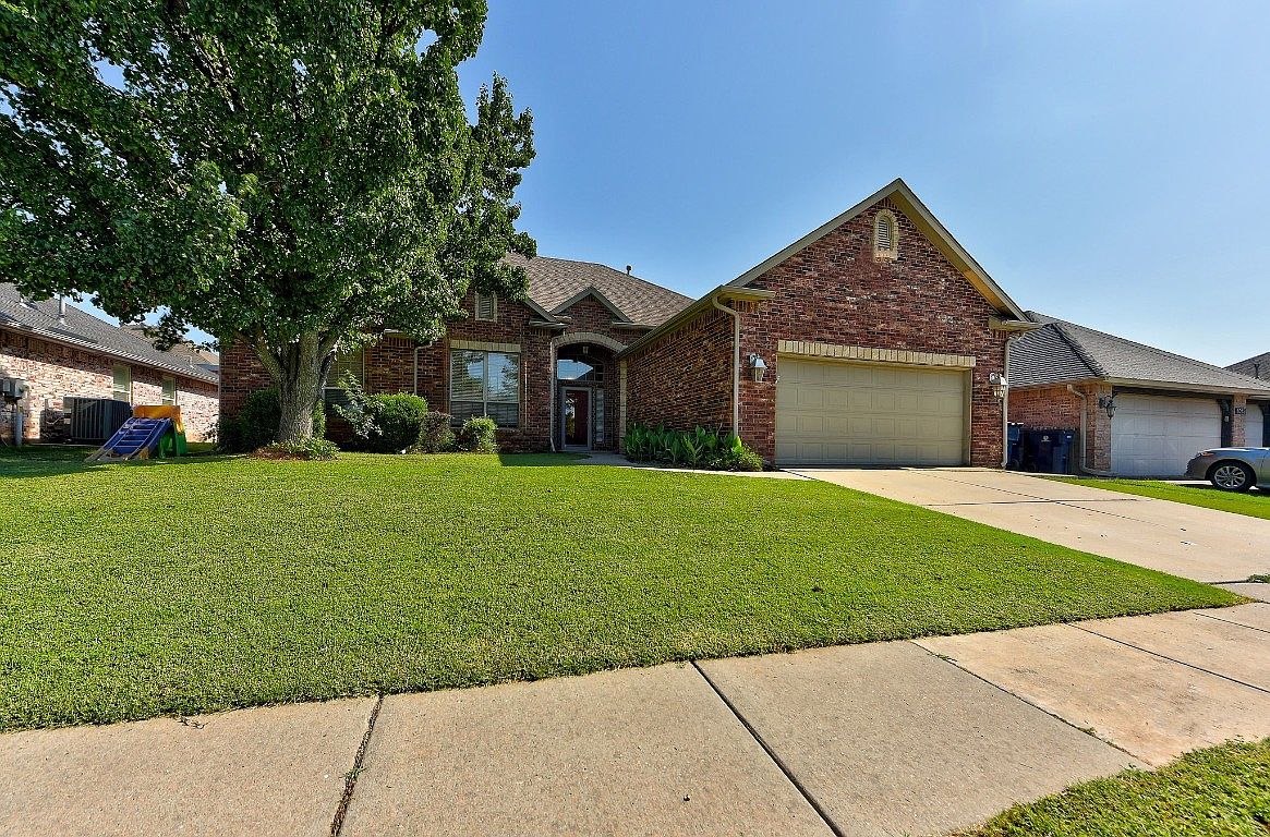 1017 SW 129th St, Oklahoma City, OK 73170 | Zillow