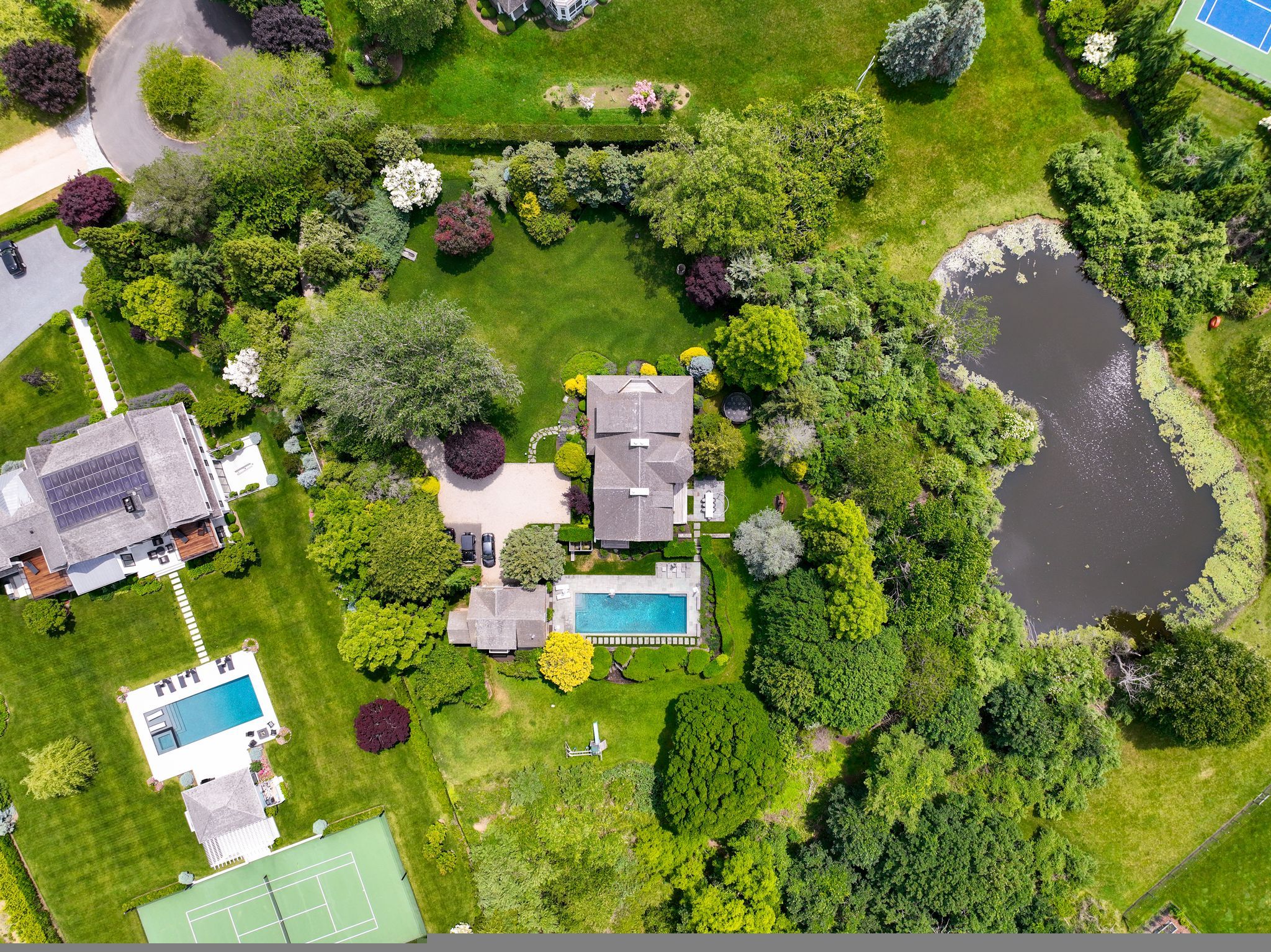 68 Ellen Ct, Bridgehampton, NY 11932 | Out East