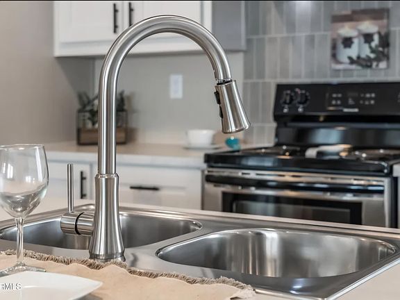 246 Proctor St, Ridgeland, SC 29936 | MLS #188061 | Zillow