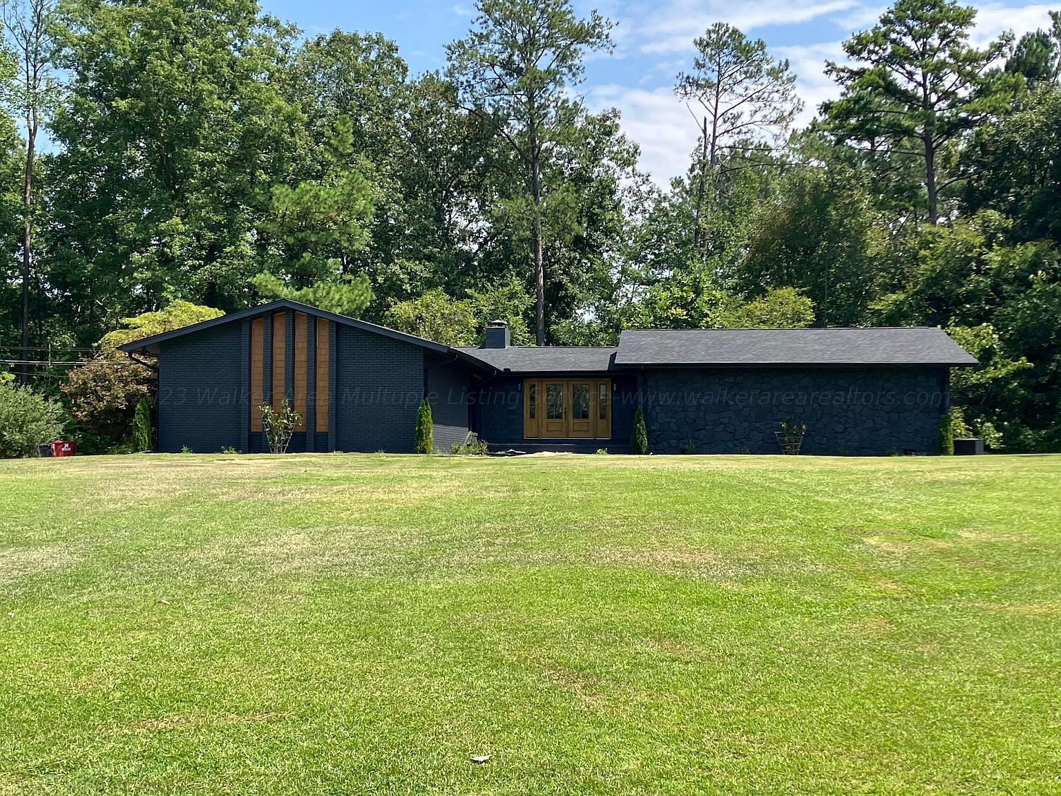 211 Rosedale Cir, Hamilton, AL 35570 | MLS #23-1643 | Zillow