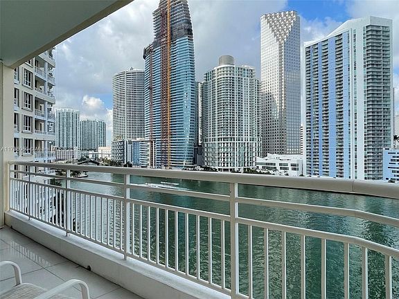 888 Brickell Key Dr APT 1112, Miami, FL 33131 | Zillow