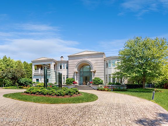 1755 Braeside Ln, Northbrook, IL 60062 | MLS #11788110 | Zillow