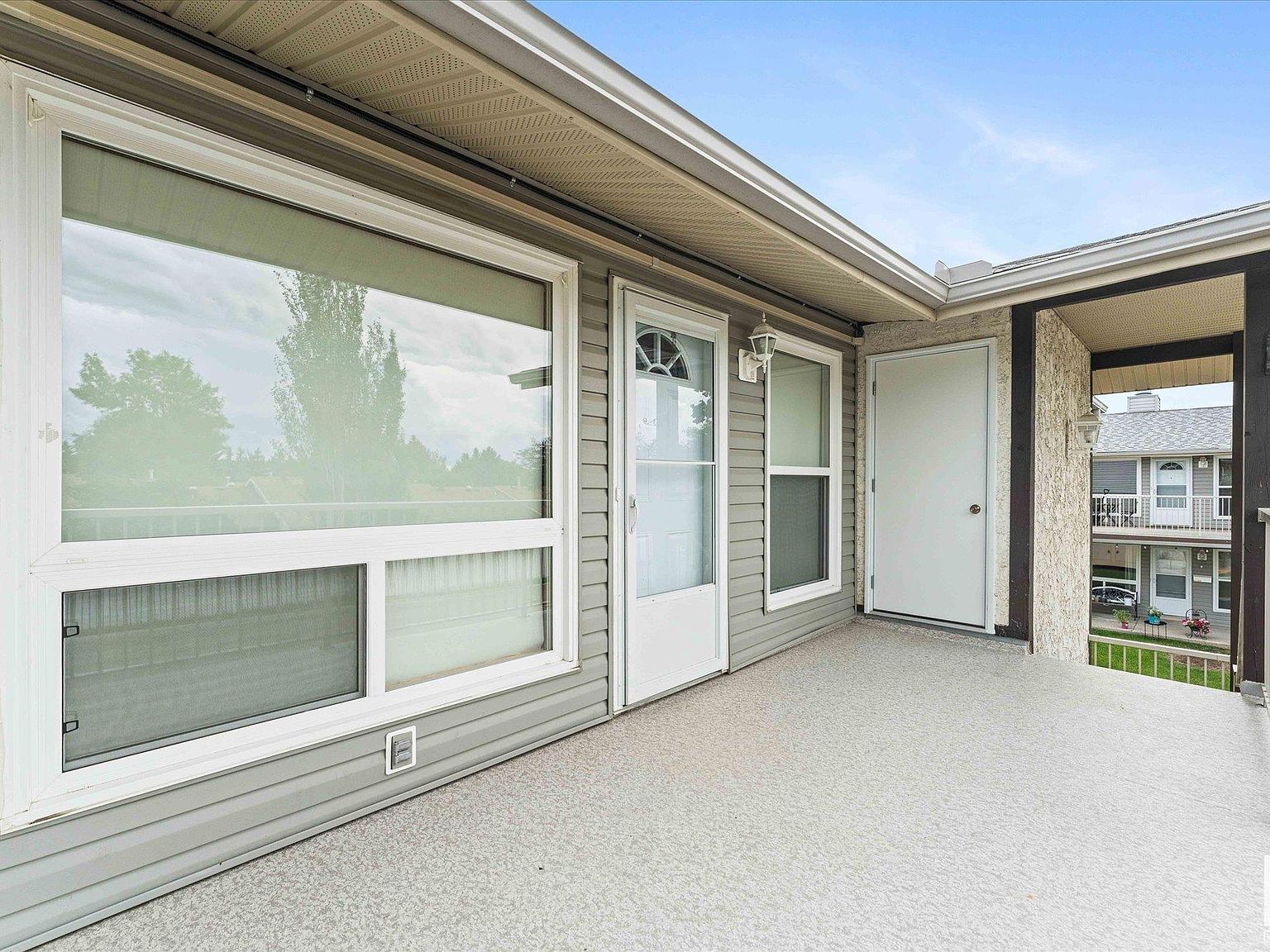 9359 172nd St NW, Edmonton, AB T5T 3C3 | Zillow