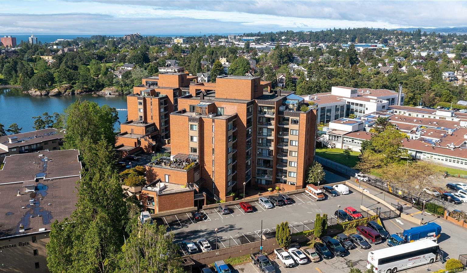 103 Gorge Rd E #106, Victoria, BC V9A 6Z2 | MLS #978431 | Zillow
