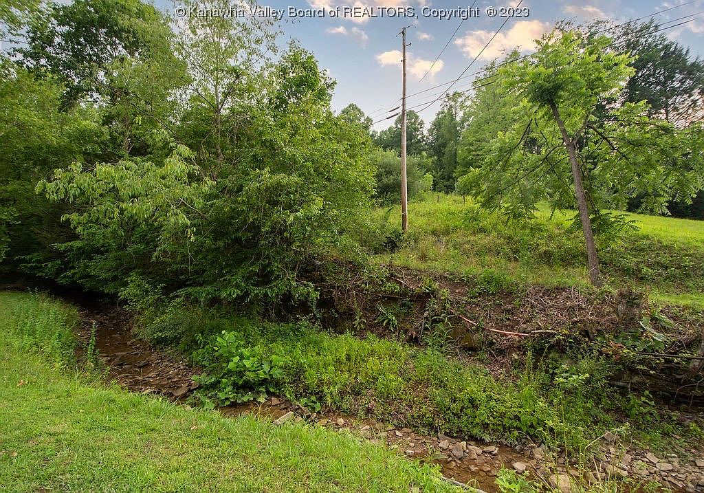 128 Quick Rd, Elkview, WV 25071 | MLS #265111 | Zillow