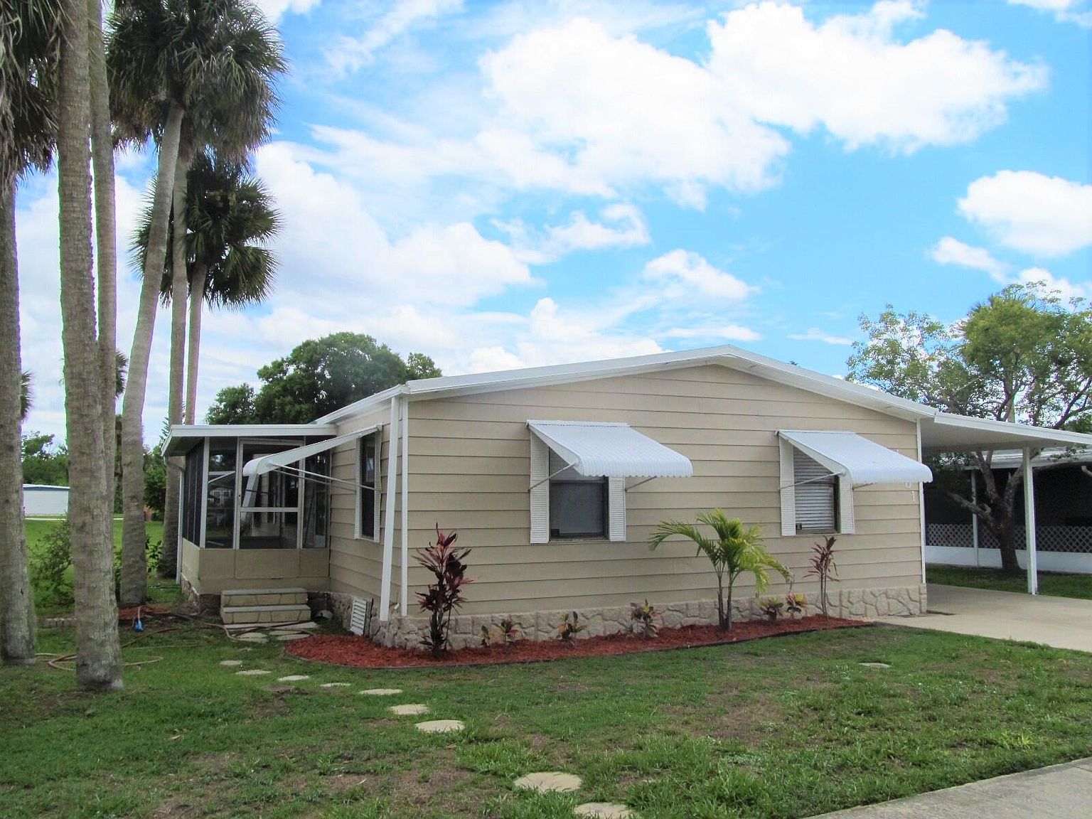 4061 Eucalyptus Pl #1-165, Cocoa, FL 32926 | Zillow