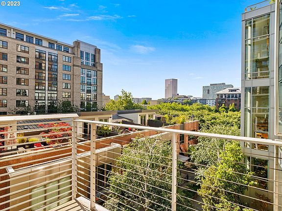 922 NW 11th Ave APT 415, Portland, OR 97209 | MLS #23253962 | Zillow
