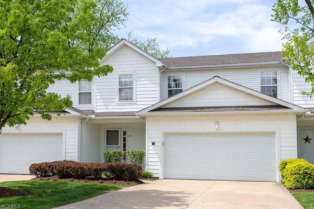 95 Grand Harbor Dr #2, Grand River, OH 44045 | Zillow