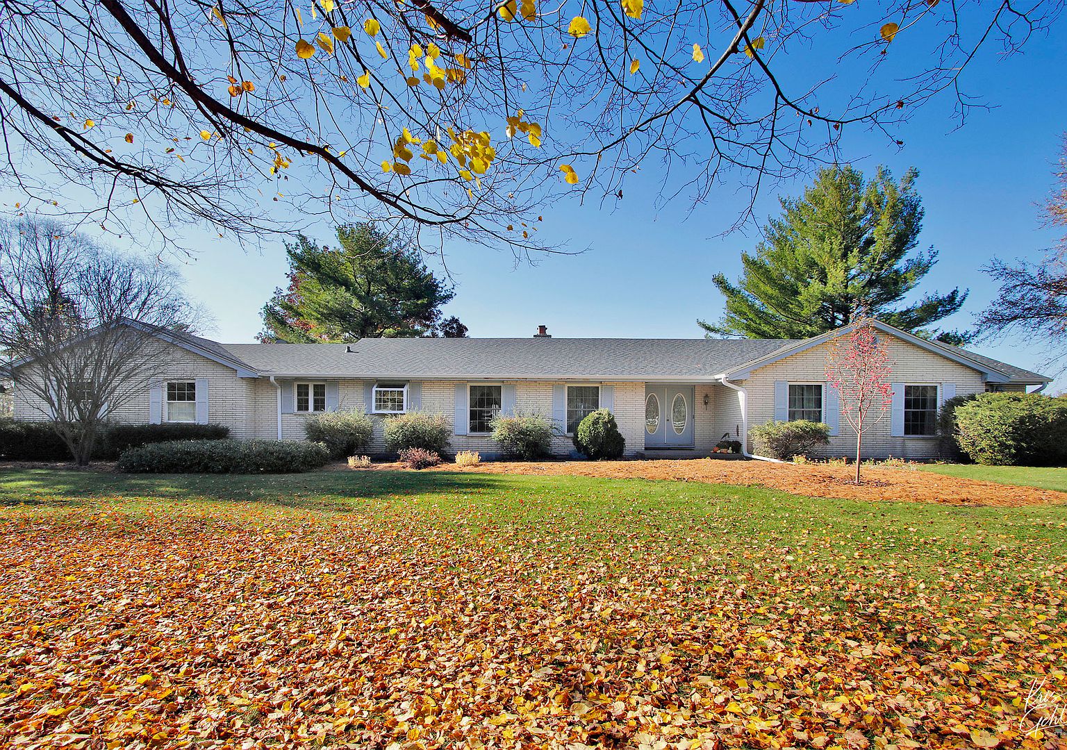 8507 Schmidt St, Spring Grove, IL 60081 | Zillow