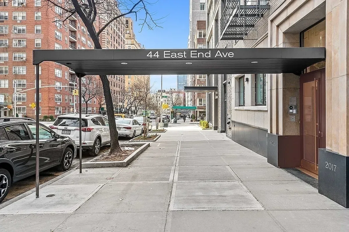 44 East End Avenue #4D in Yorkville, Manhattan | StreetEasy