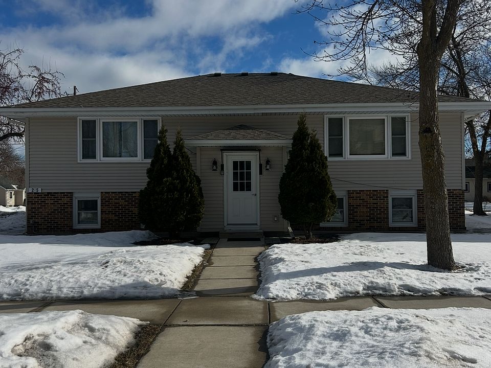 205 Mooers Ave SE APT 4, Cokato, MN 55321 | Zillow