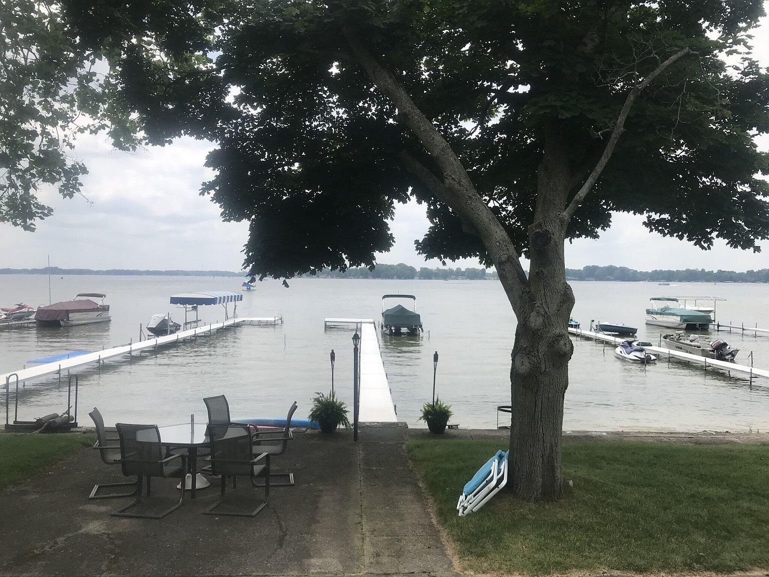 532 Lake Dr, Coldwater, MI 49036 | Zillow