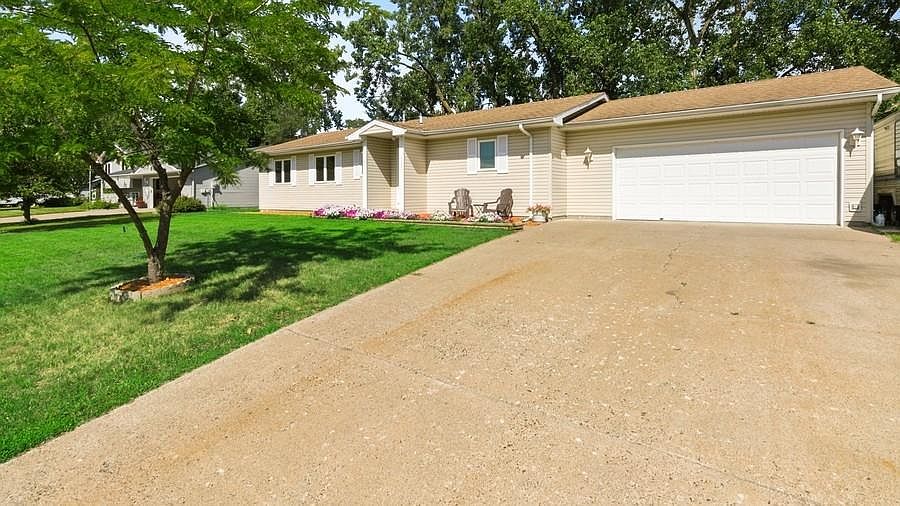 11251 Brant Ave, Becker, MN 55308 | Zillow