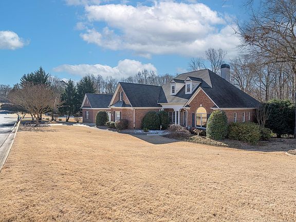 8 Bingham Way, Simpsonville, SC 29680 | MLS #1546982 | Zillow